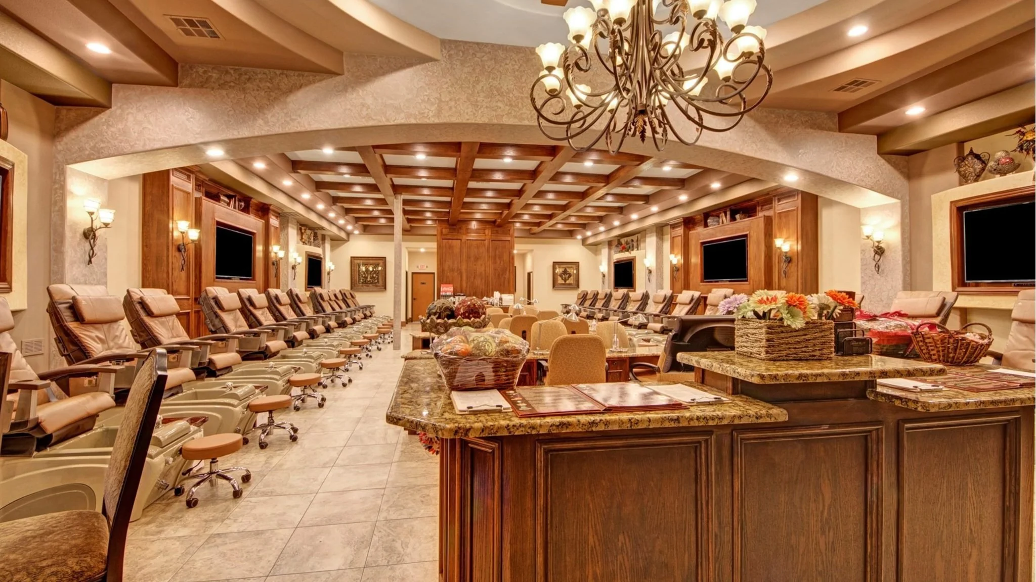 Palace Nails & Spa