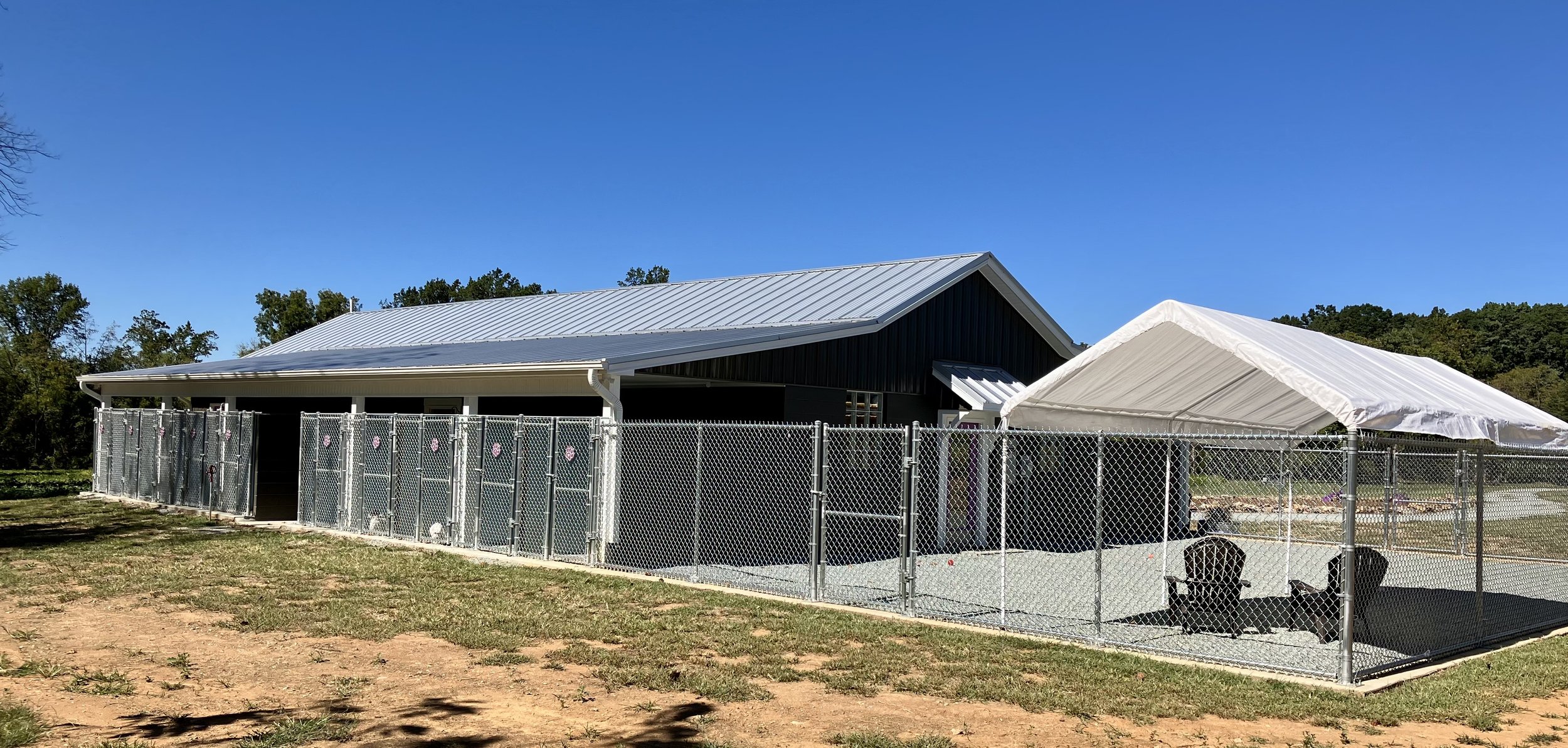 Facilities — The Kennel at Adams Family Farm