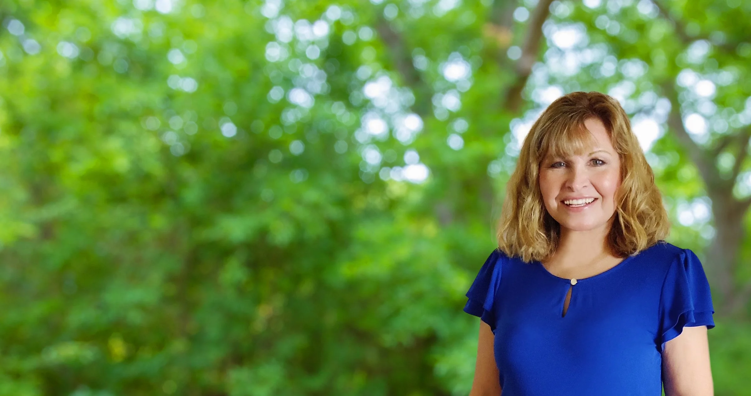 About The Author — Arielle Spring