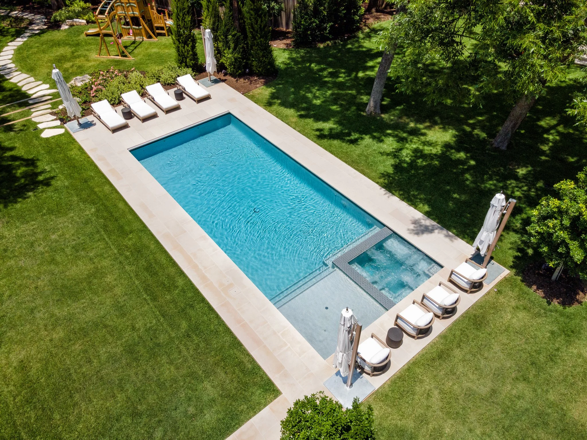 Pemberton Estate Austin Texas Aqua Builders Pool Builders — AQUA BUILDERS