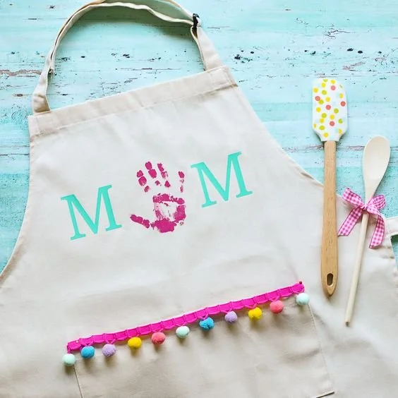 Adorable DIY Mothers Day Handprint Crafts for Kids