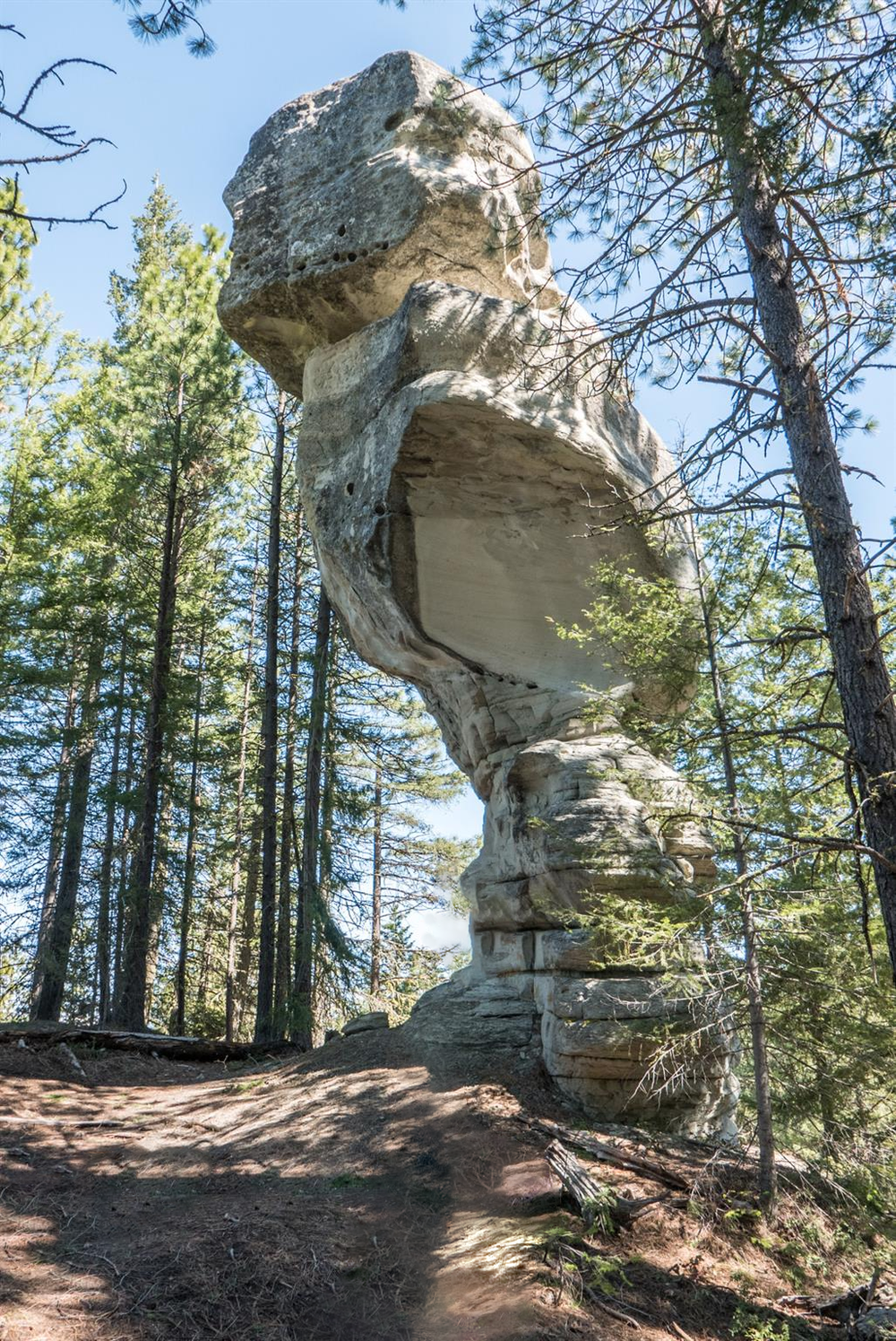 Sandstone Monoliths in Teanaway Community Forest — Northwest Portal