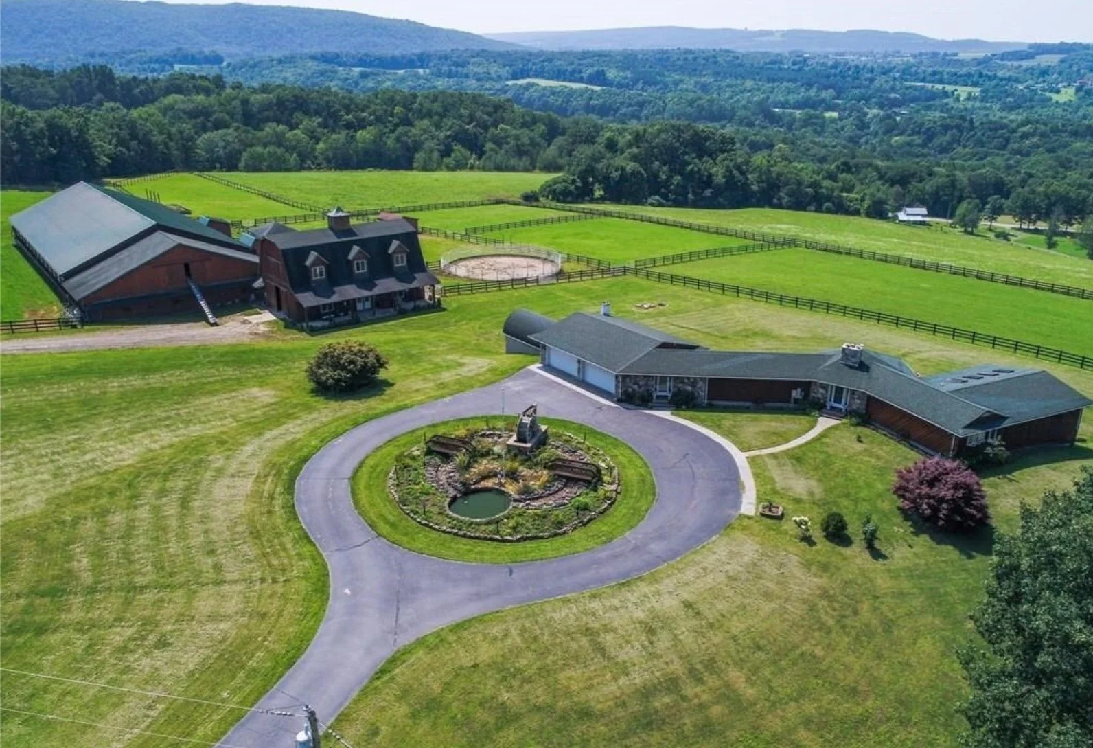 About — The Nunda Ranch Resort & Venue