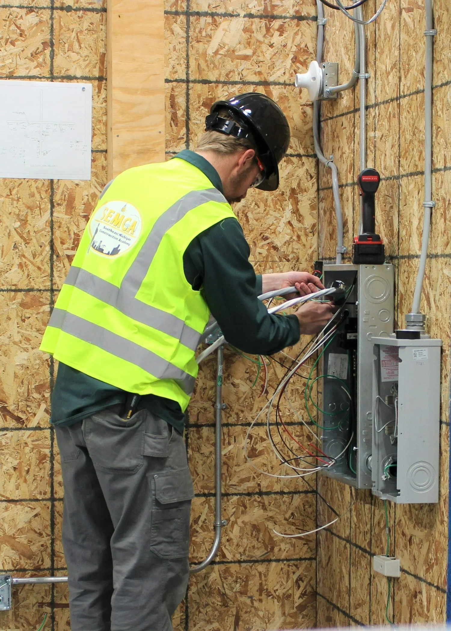 Electrical Apprenticeship — SEMCA