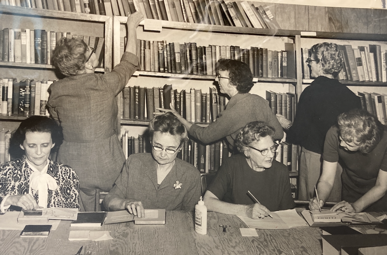 Women Book It! — Hidden HerStories and MoreStories