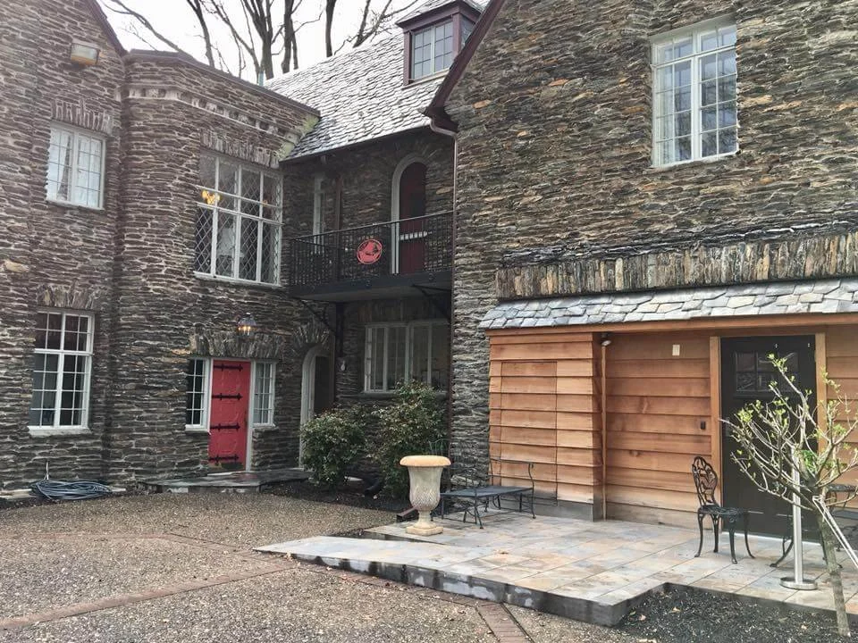 The Manor On Front: A Perfect Venue for Your Dream Wedding