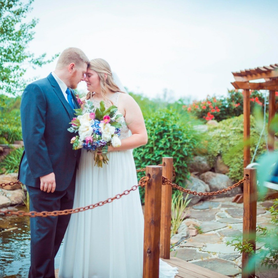 Wilson's Bittersweet Barn: A Rustic Venue for Your Dream Wedding