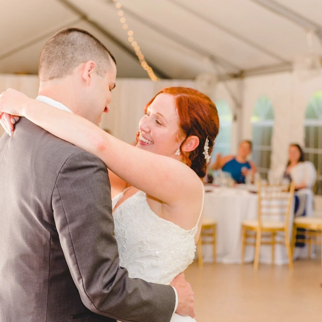 Rust Manor House Wedding for Alyssa and Matt