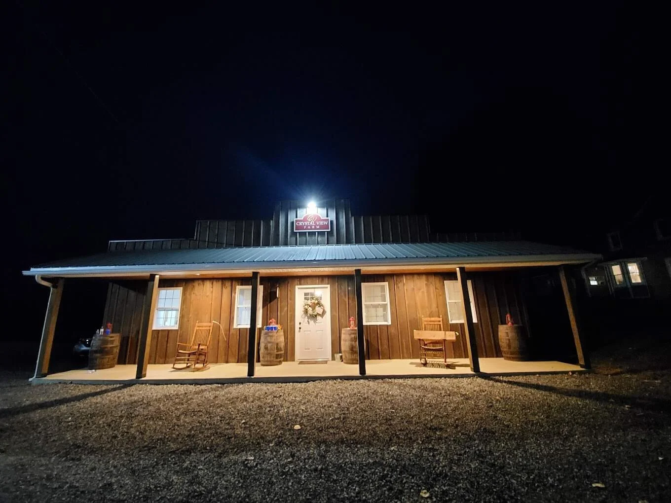 Rustic Elegance at Crystal View Farm in Martinsburg, WV