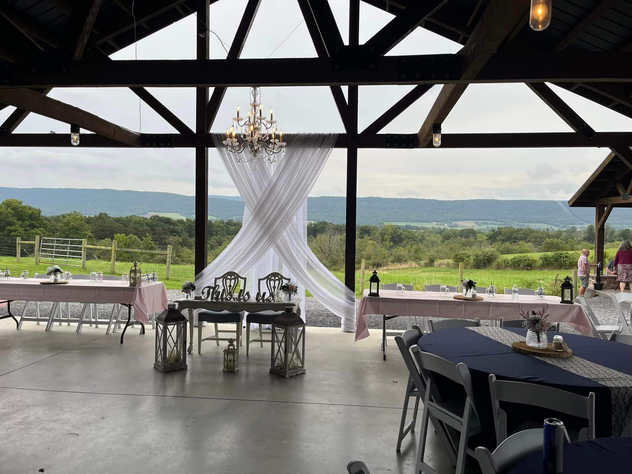 Spring House Farm Wedding Venue (Spring Run, PA)