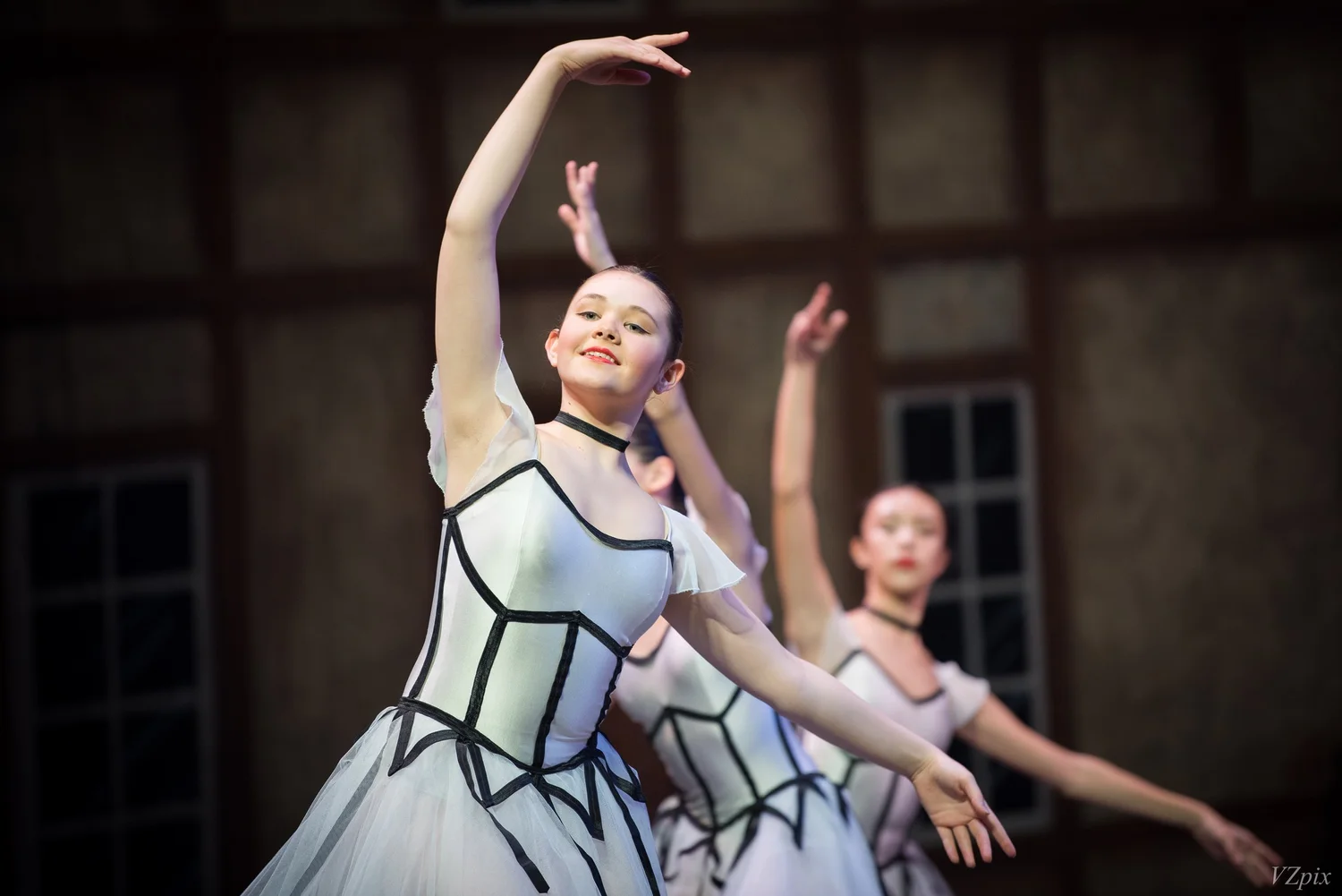 Background of Spring Shows | Discover Spring Show History - Join the ...