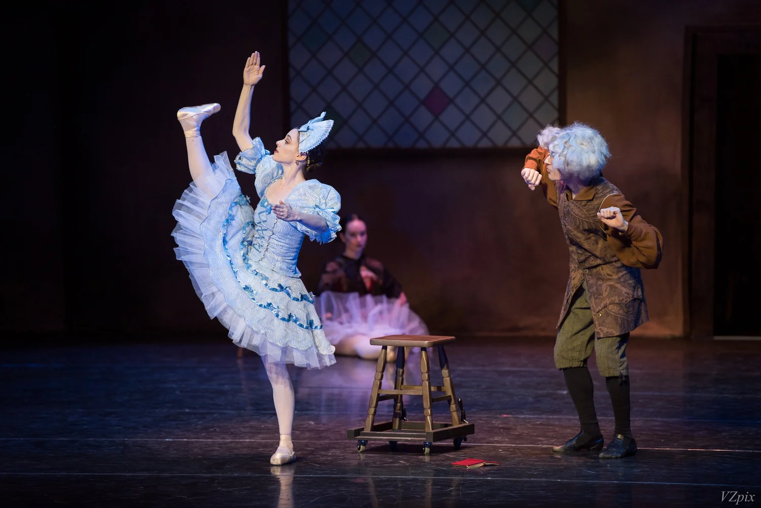 Background of Spring Shows | Discover Spring Show History - Join the Excitement — Southern ...