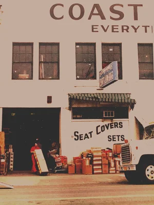 About — Memory Den Vintage Mall