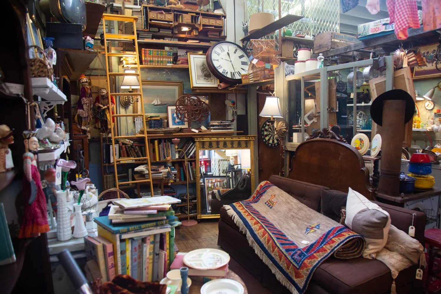 Memory Den Vintage Mall