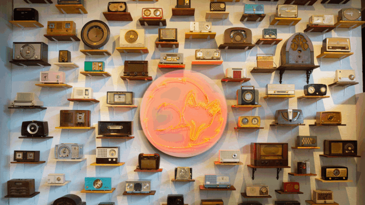 Memory Den Vintage Mall