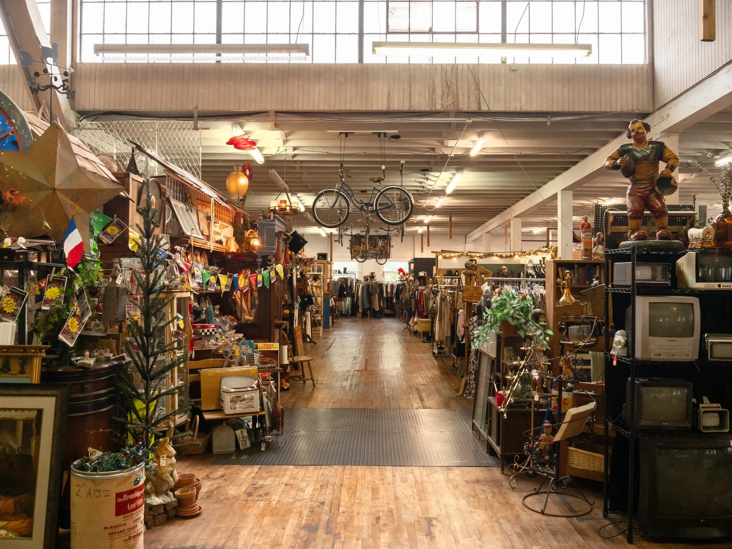 Memory Den Vintage Mall