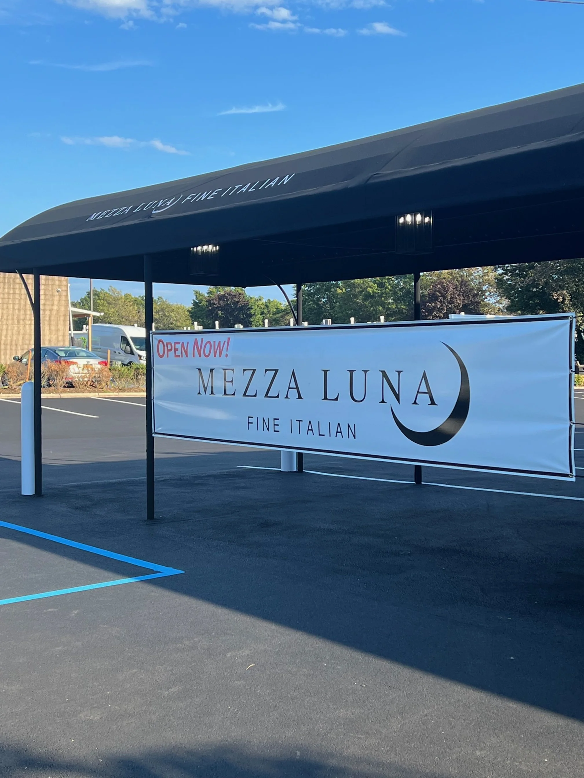 Gallery — Mezza Luna Fine Italian