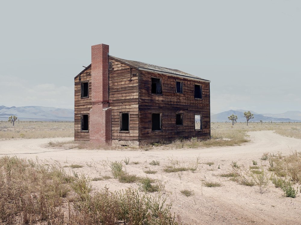 doom town — EDDO HARTMANN PHOTOGRAPHY
