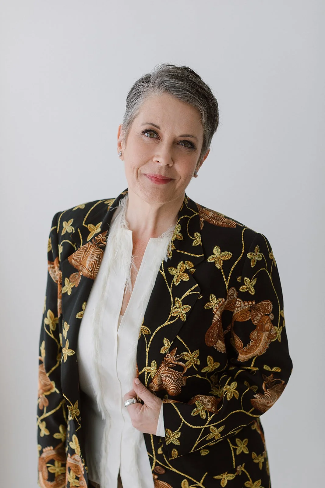 Meet Brenna O'Brien, Maggie Throckmorton & The Womanhood | SHEchiatry ...