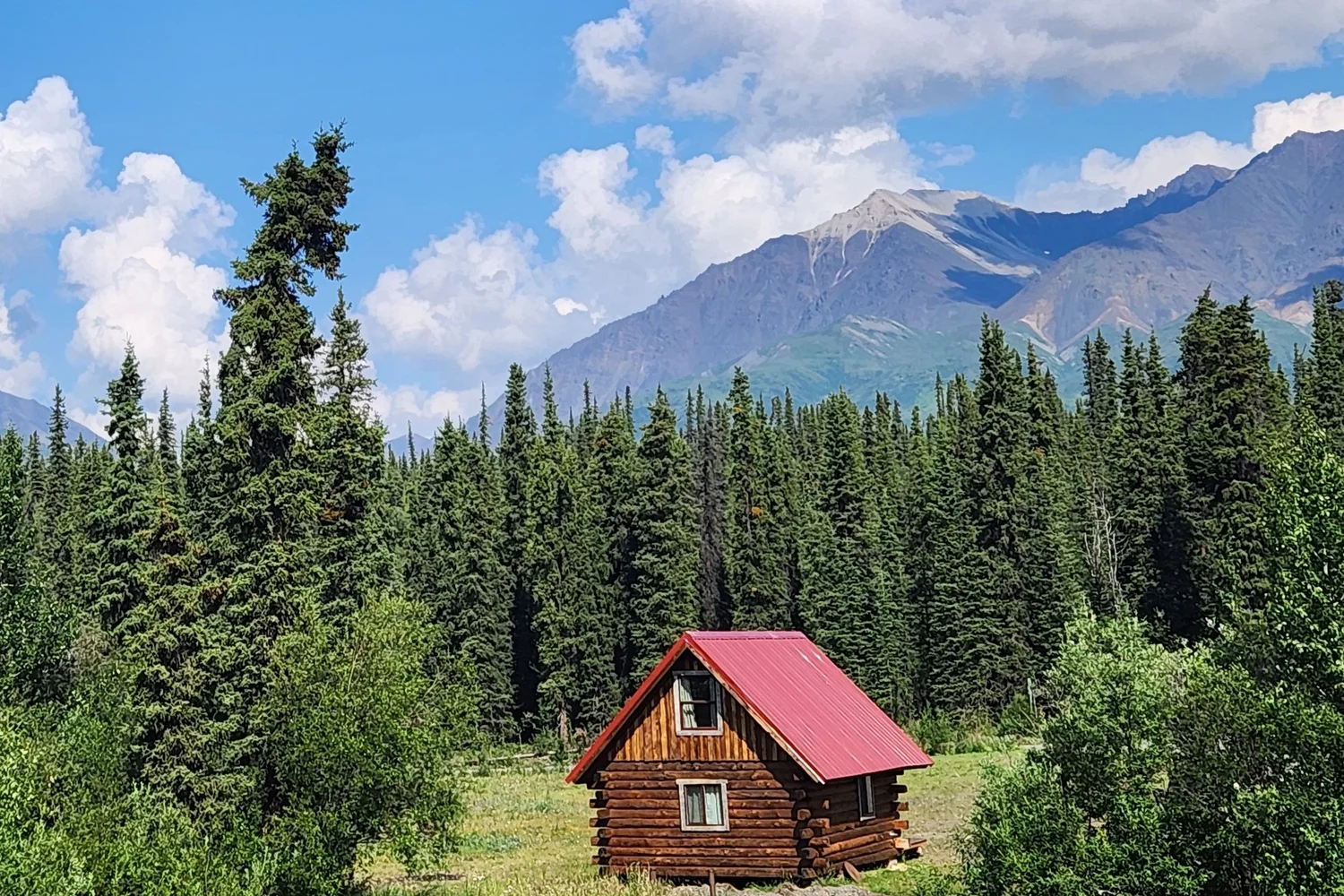 A Cabin of Reclaimed Materials — Avens Alaska Lodging