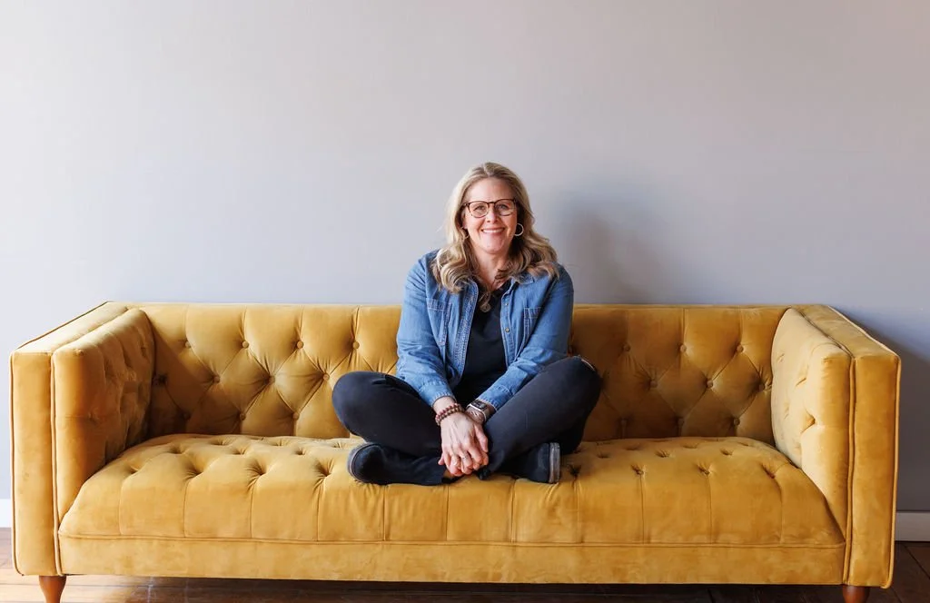 About — Tracey Winn