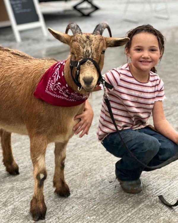 Community Development — Oxland