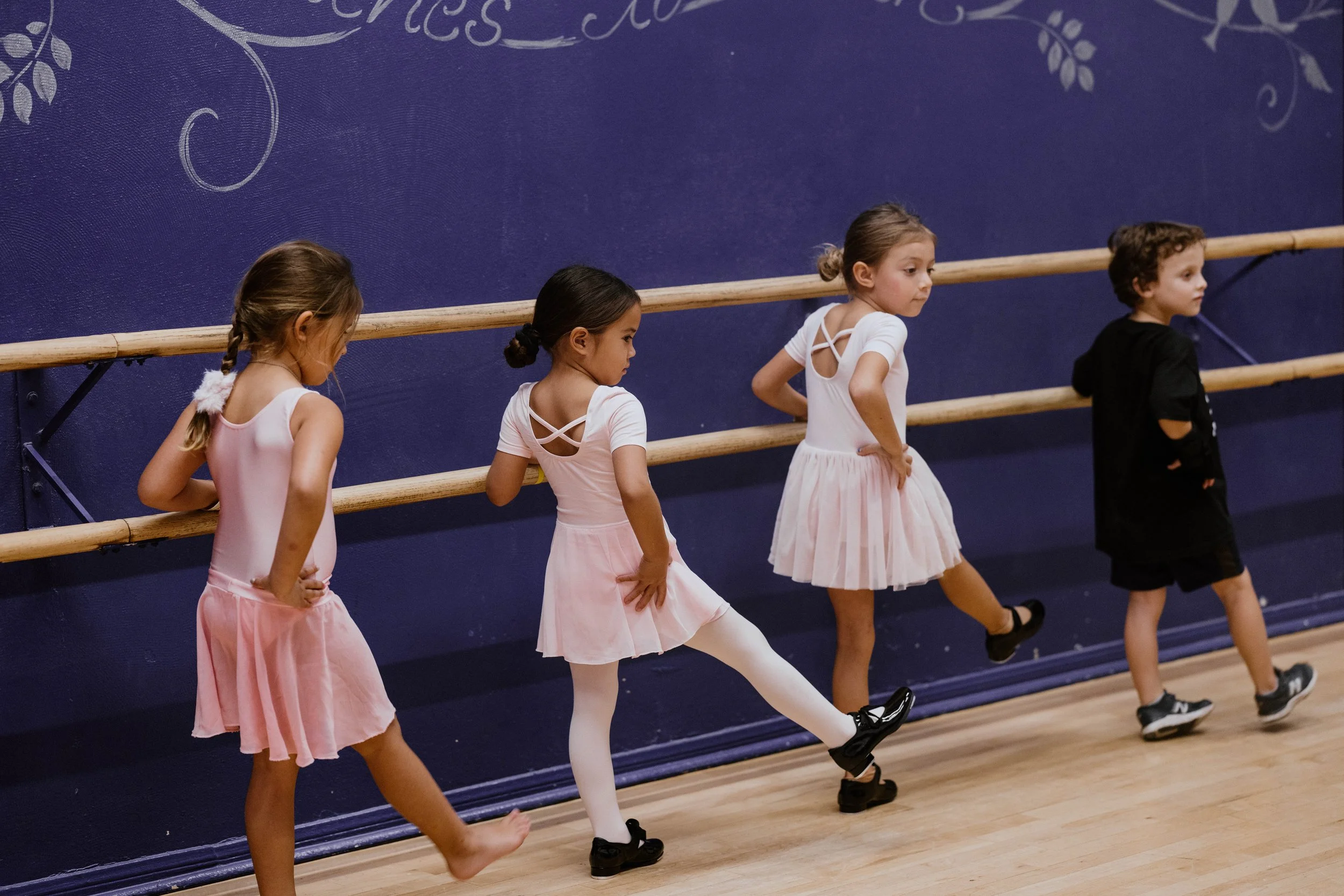 Gallery 💃 RAD DANCE STUDIO