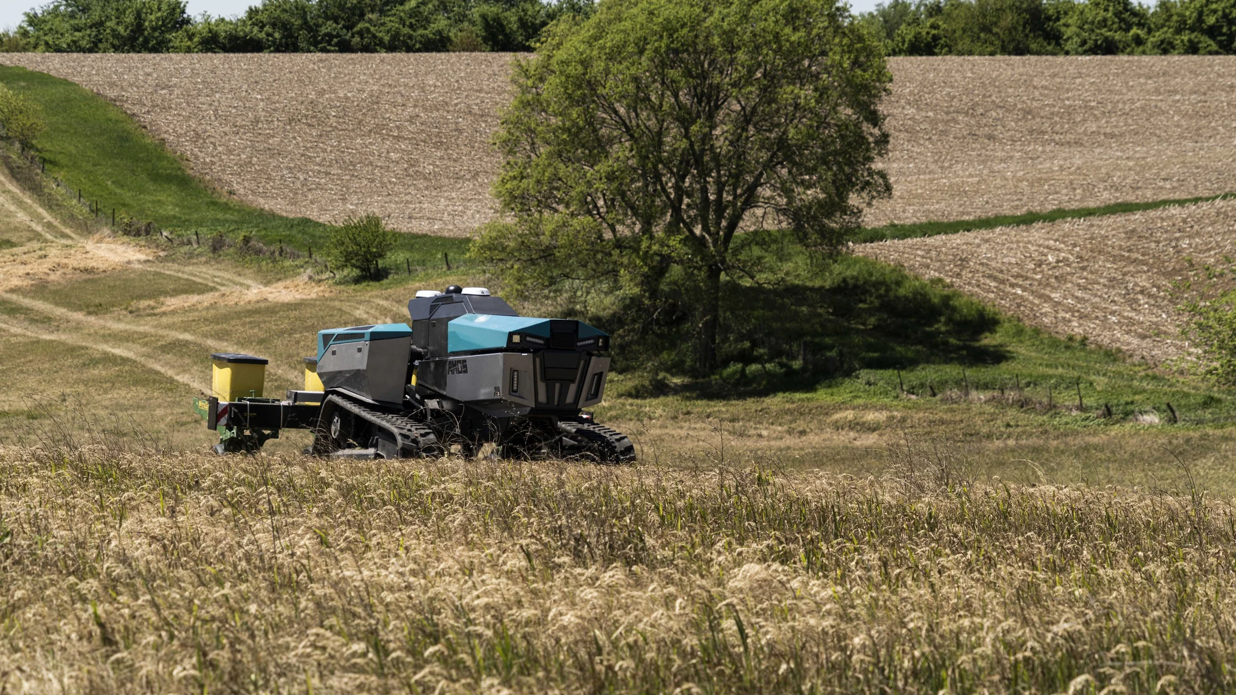 Mach helps create autonomous solutions.