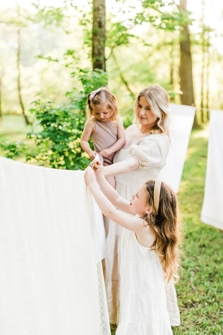 Clothesline Mini Sessions | Nostalgia in Every Frame — alabama photographer