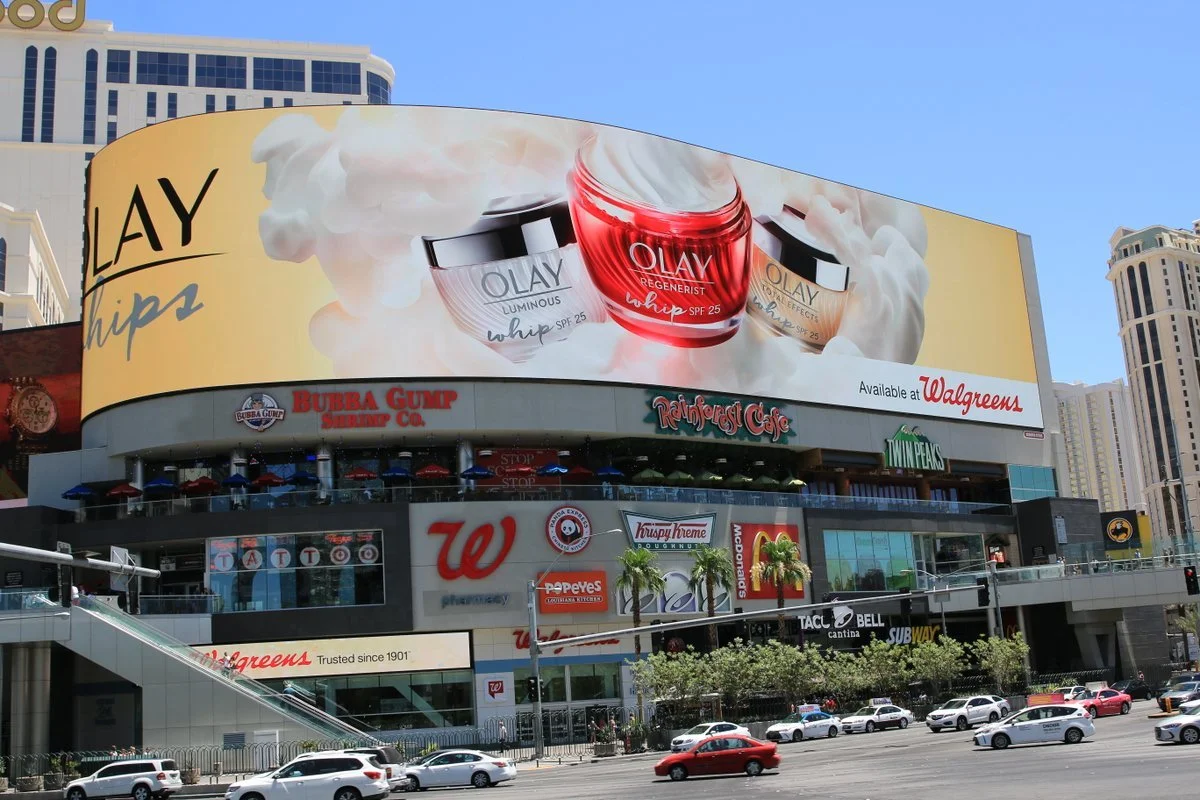 Harmon Corner Retail Center, Las Vegas — Flag Luxury