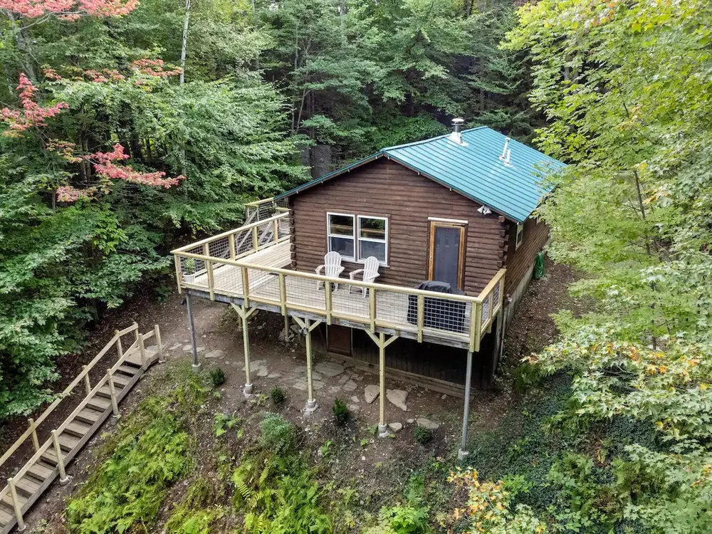 Pine Ledge Cabin in Ludlow, Vermont — New England Resort Rentals