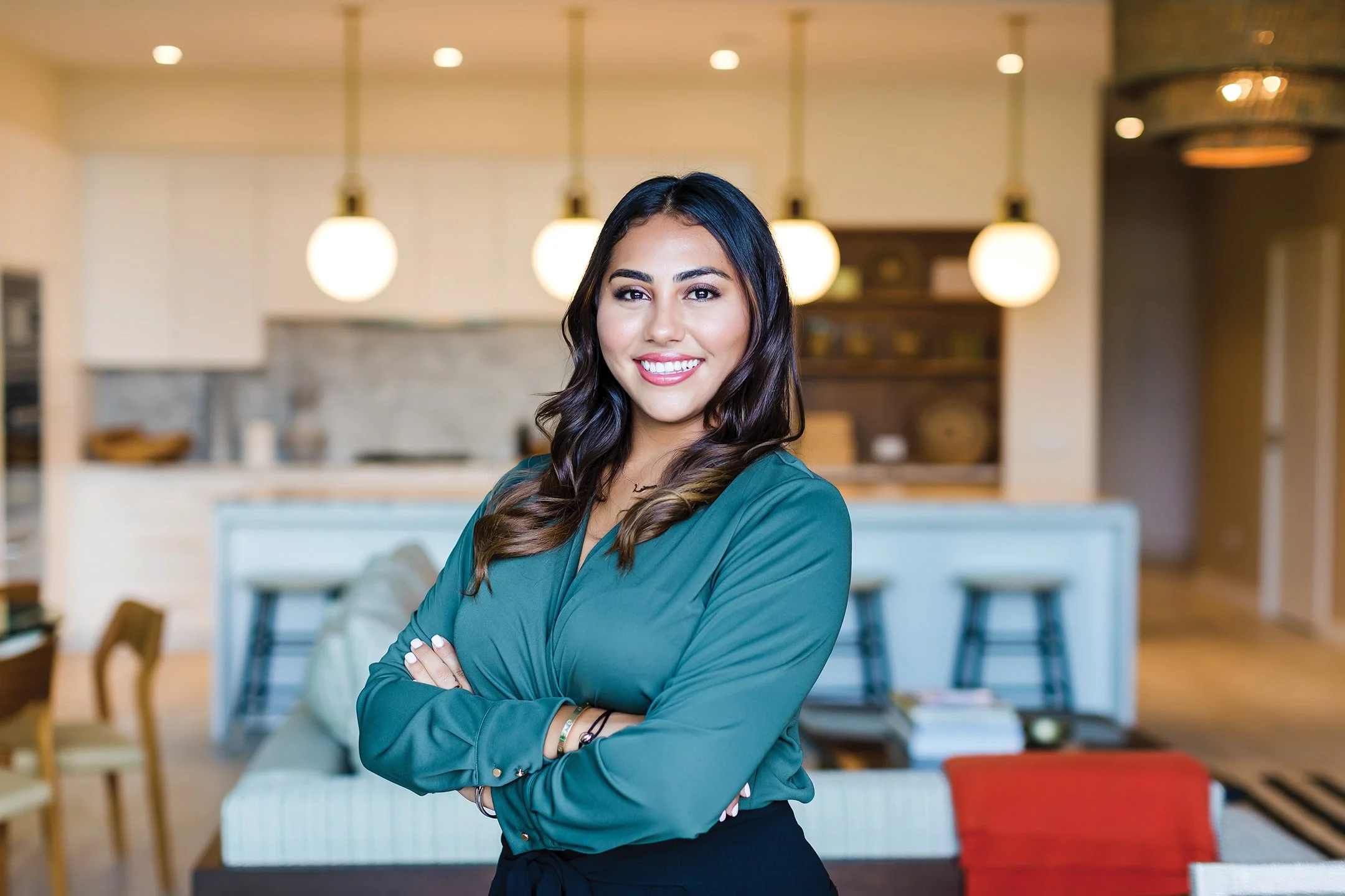 REALTOR SHANICE EBANKS CAYMAN ISLANDS — REAL LIFE Caribbean