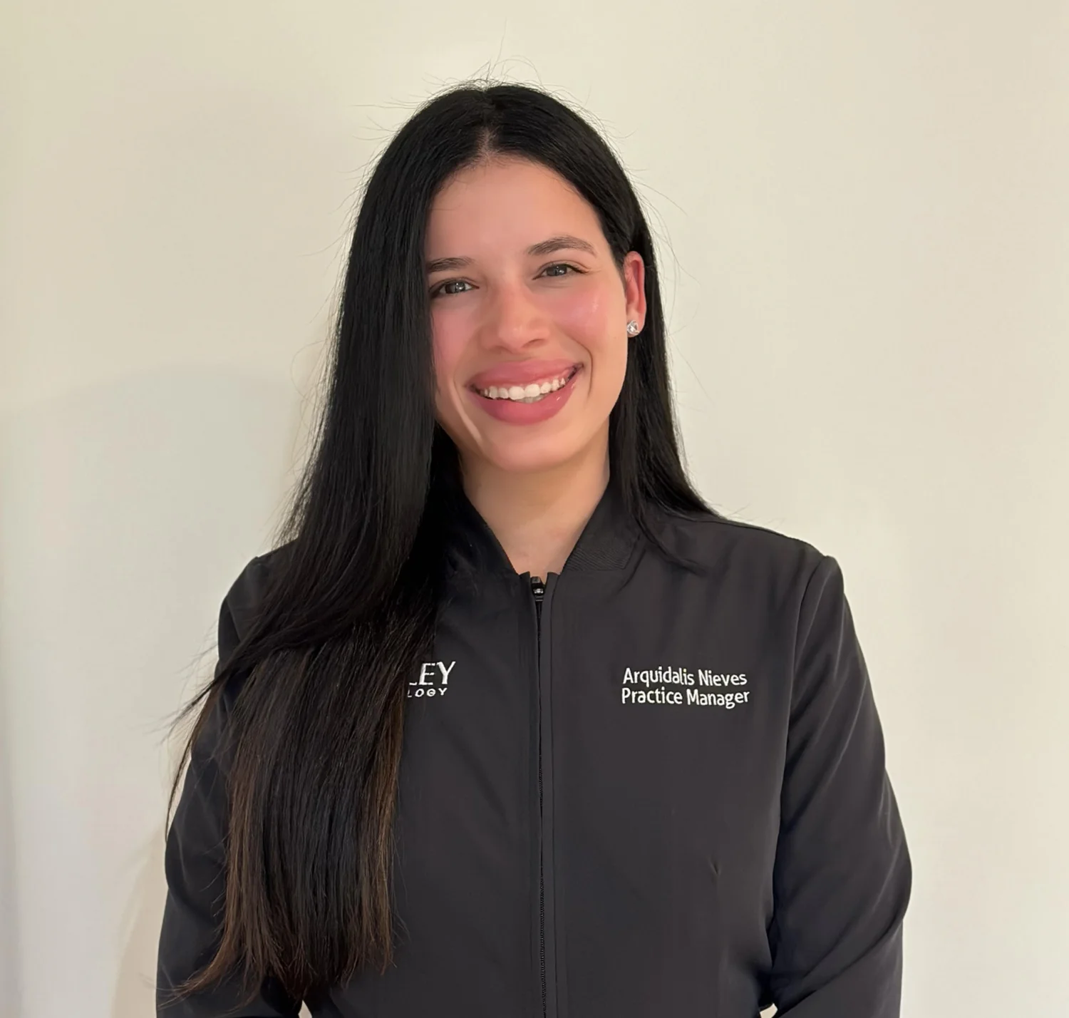 Meet Arquidalis (aka Kiki): The Heart of Our Office — Findley Dermatology
