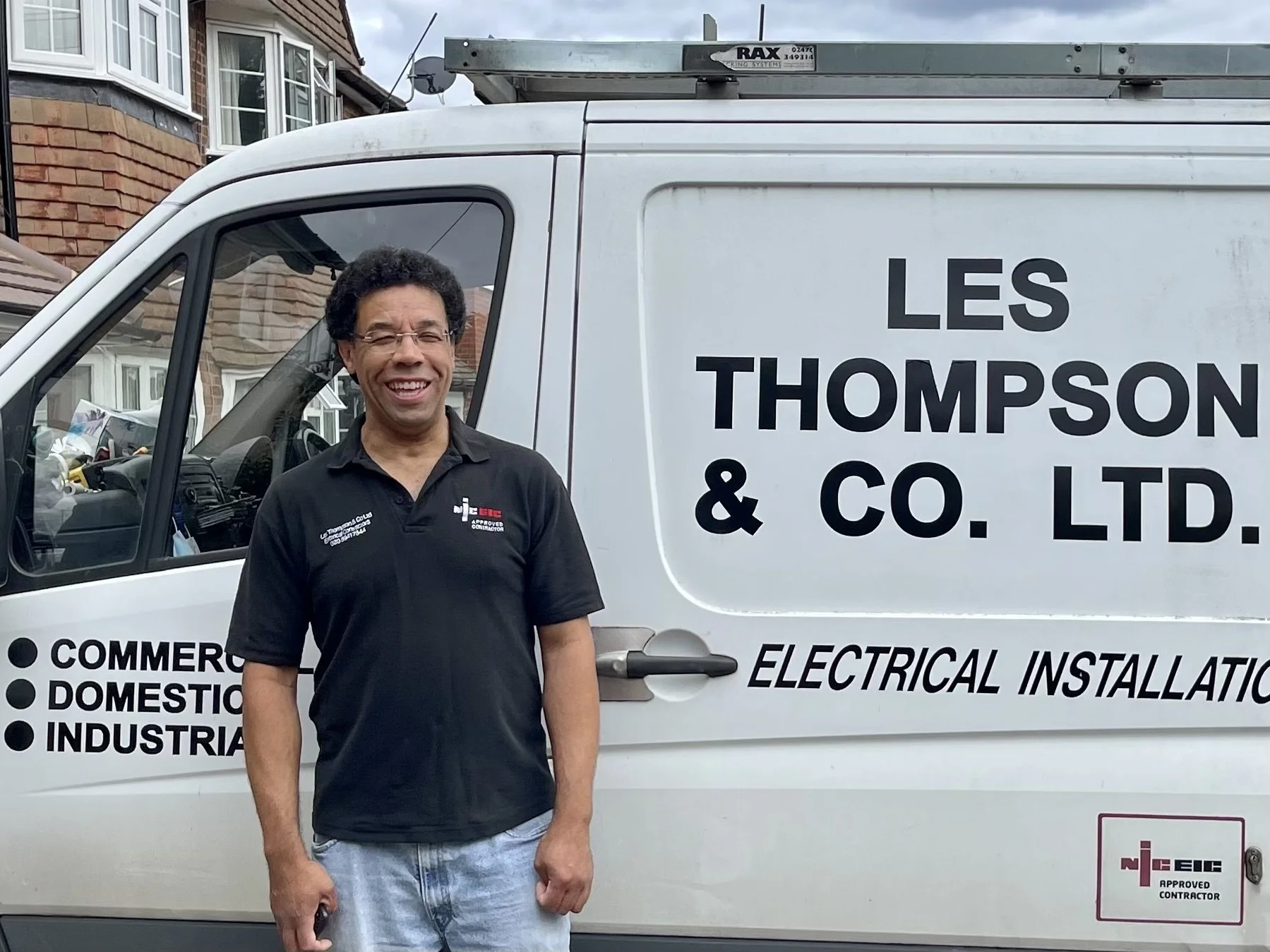 Contact Us | Reach Us Anytime — Les Thompson & Co Ltd