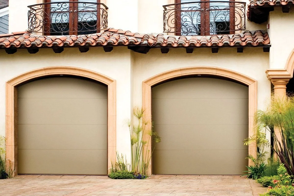 Flush Panels — Quick Response Garage Door Services