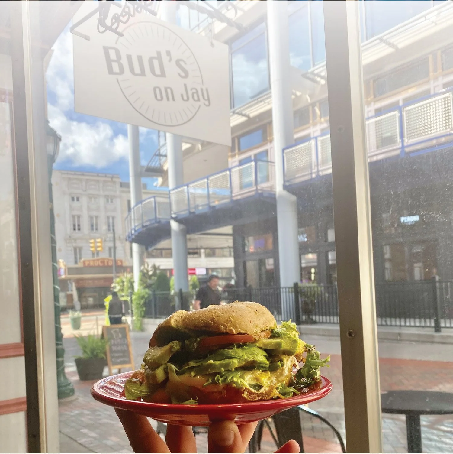 Bud's Coffee