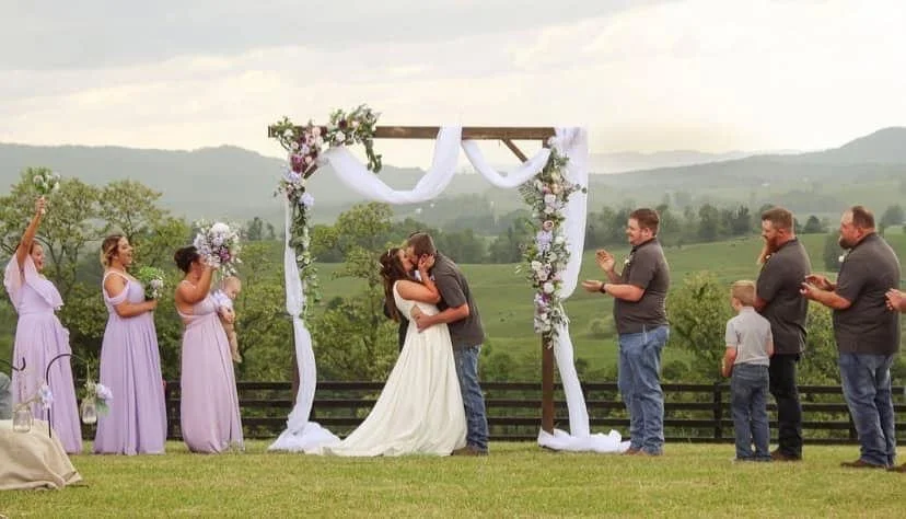 Serenity Hill Farm & Wedding Venue