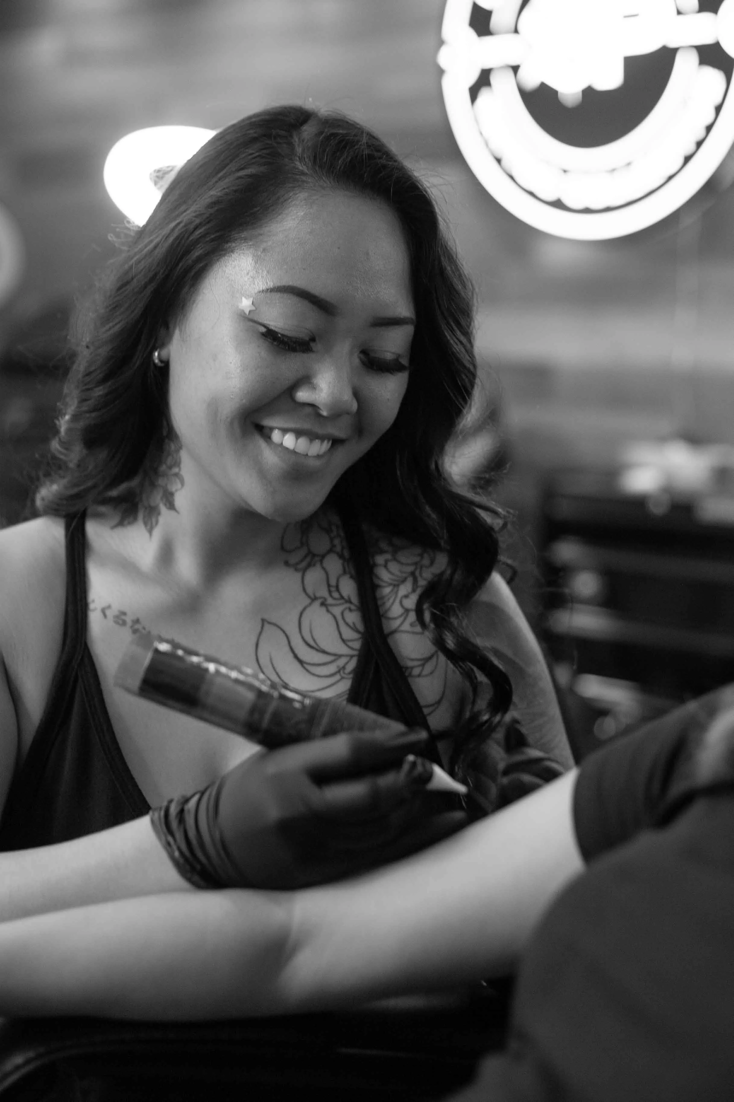 Waikiki Tattoo Shop | Black Palette Tattoo | Waikiki, Hawaii