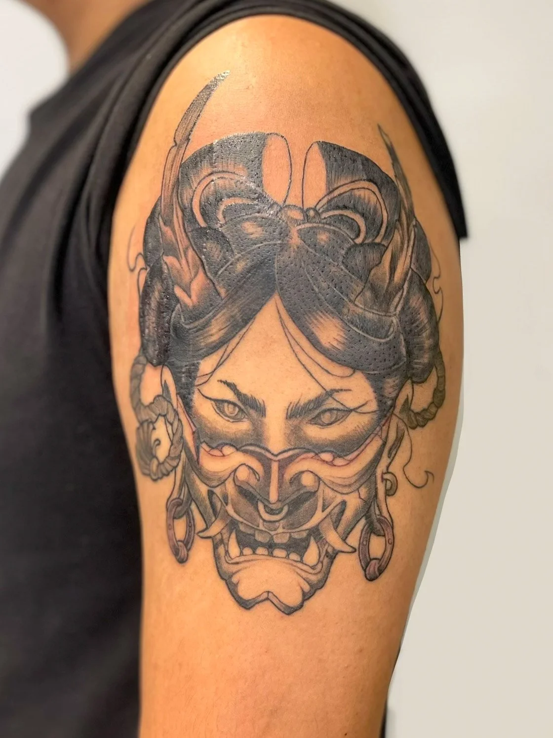 Tiare P. — Black Palette Tattoo & Piercing