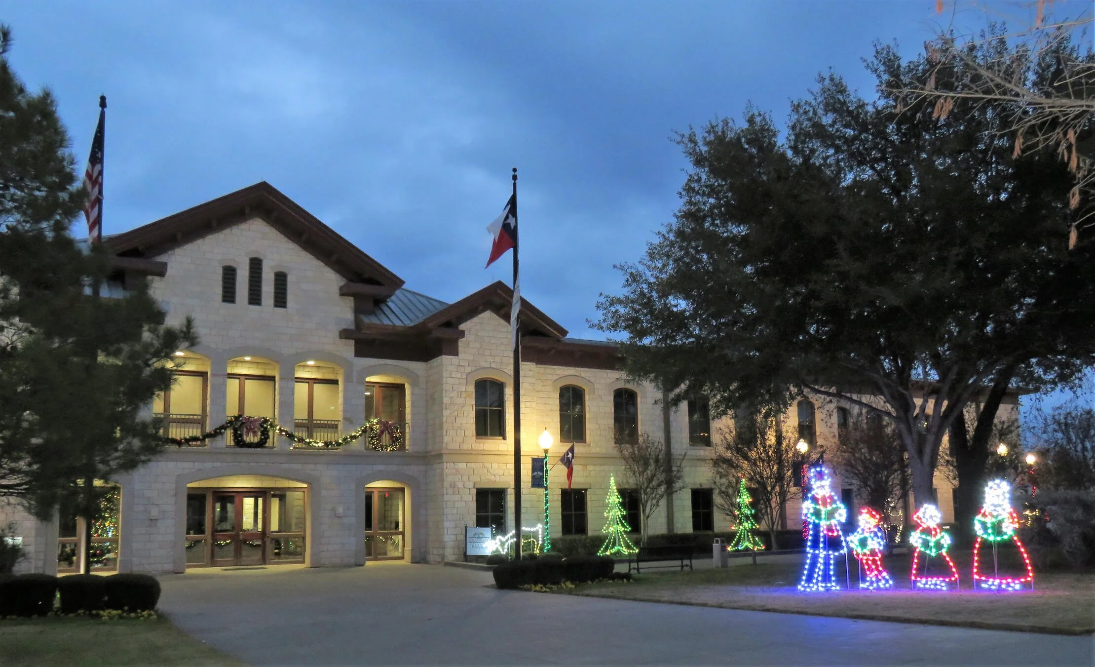 15 Must-Visit Main Streets in Texas | Exploring the Lone Star State's ...