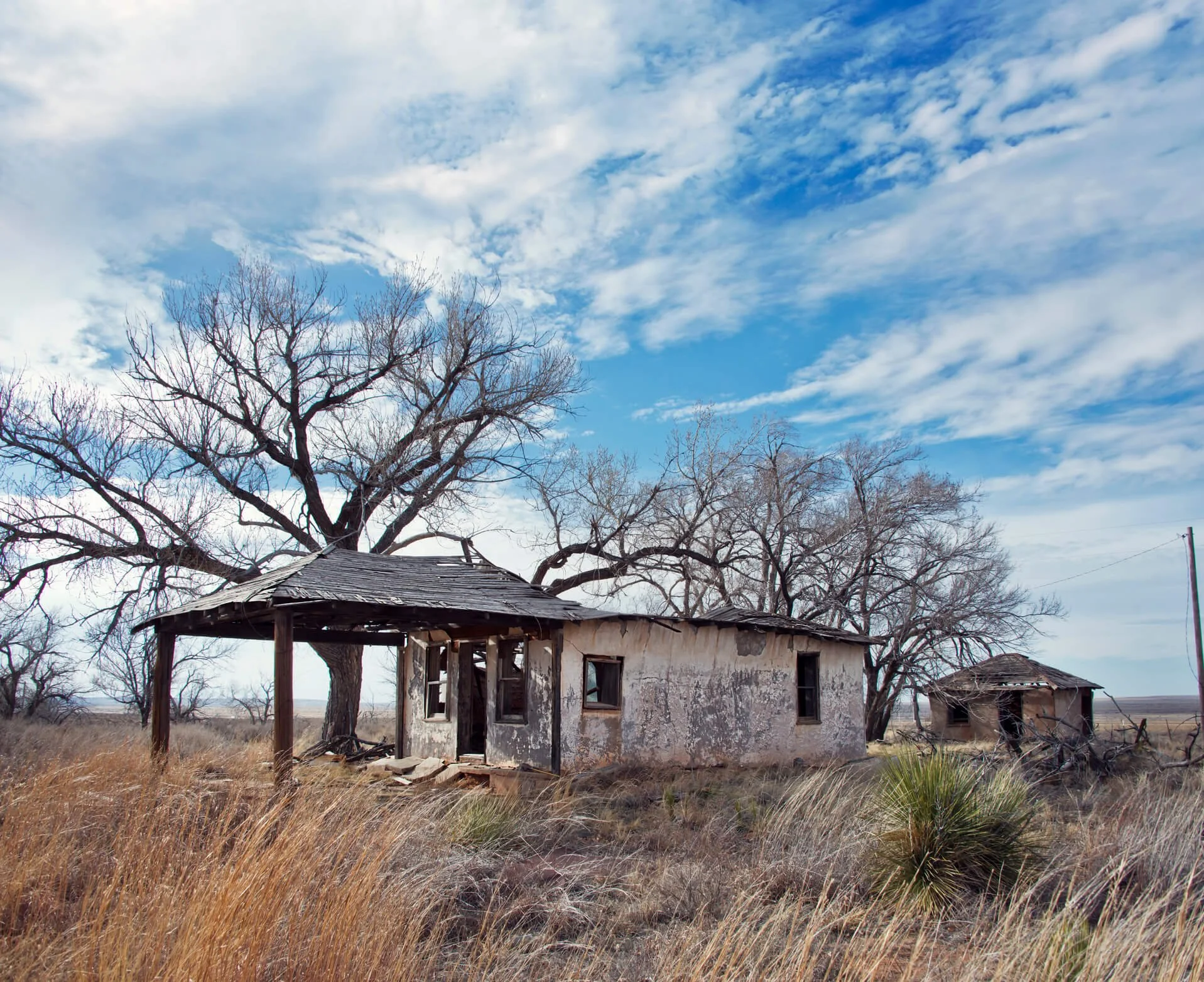 8 Famous Abandoned Texas Ghost Towns | Unearth the State's Rich History