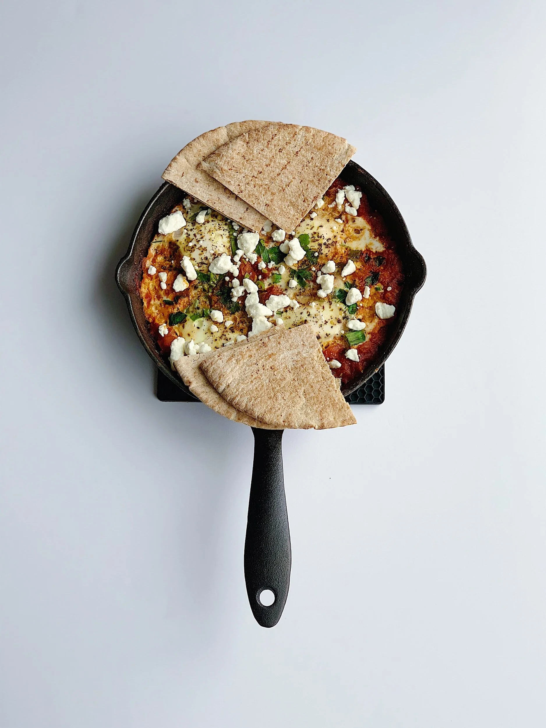 Easy & Traditional Vegetarian Shakshouka Recipe for Cold Mornings ...