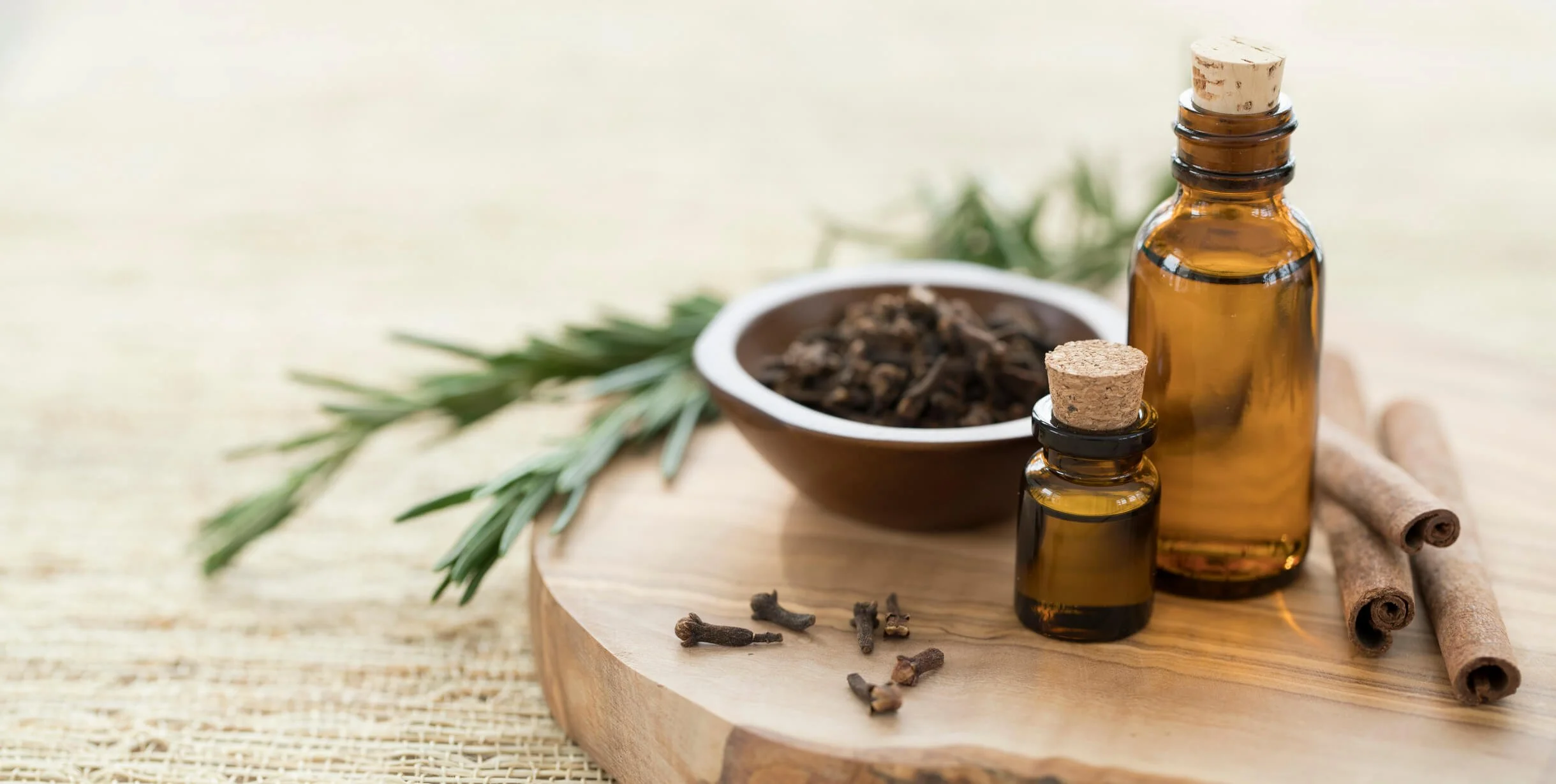 DIY Essential Oils: Step-by-Step Guide for Crafting Natural Oils at Home