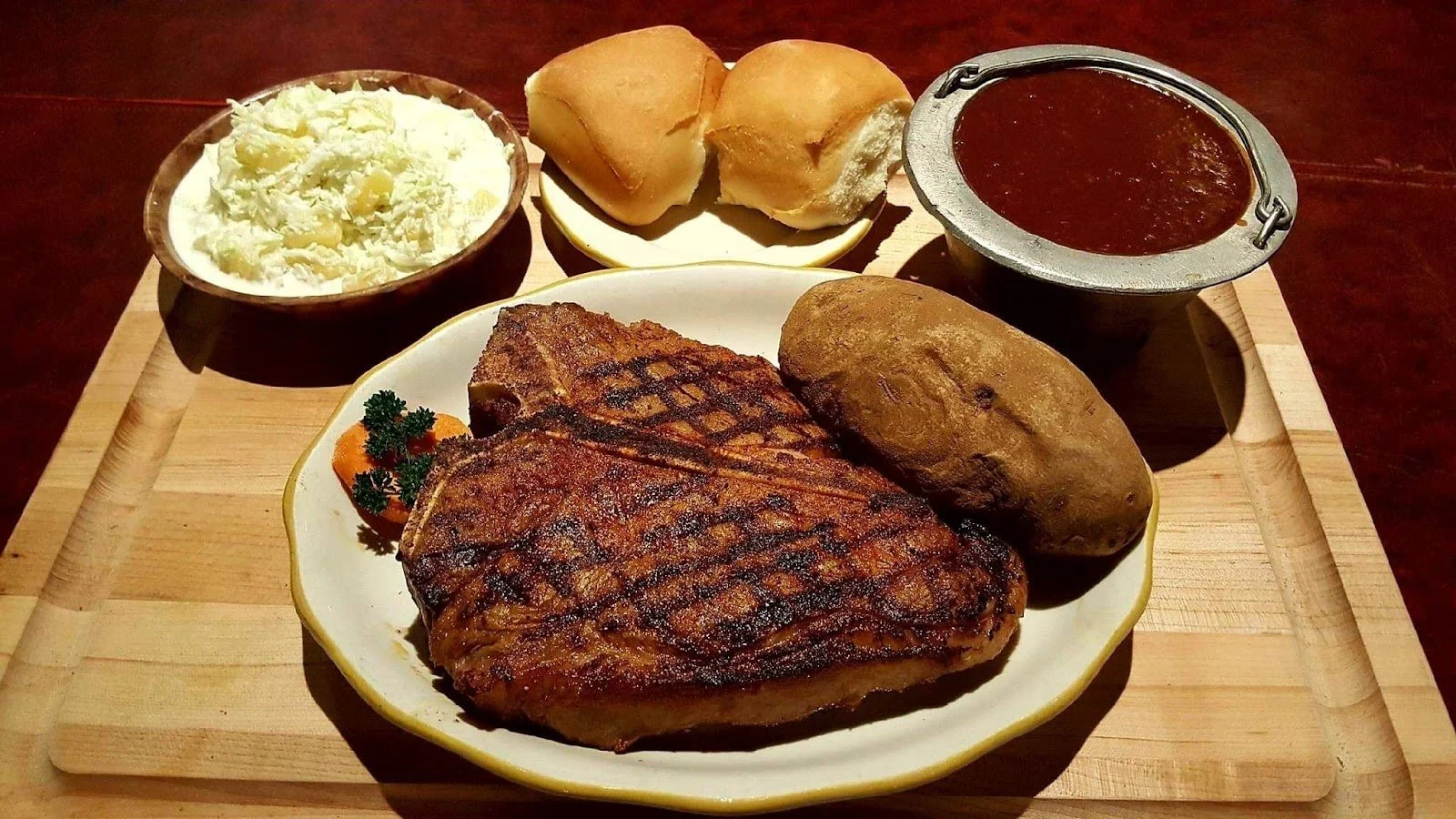 Texas Steakhouse Tour: 20 Best Steakhouses for the Passionate Carnivore