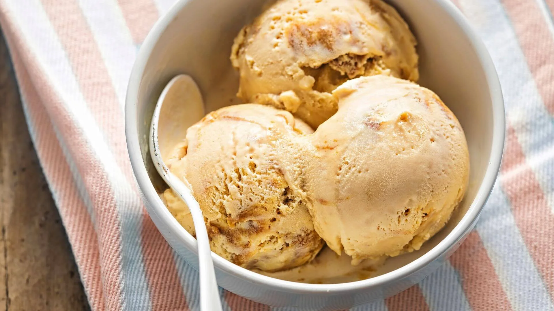 Our Favorite Mexican Ice Cream Flavors | Delicious Treats for Everyone