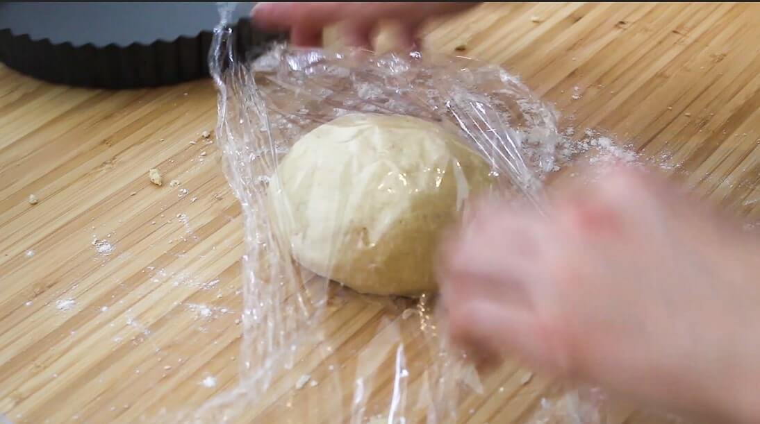 How to Make & Blind Bake a Perfect Pie Crust