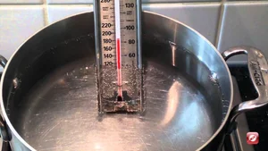 Simmering Food: The Art of Achieving Perfect Flavor and Consistency