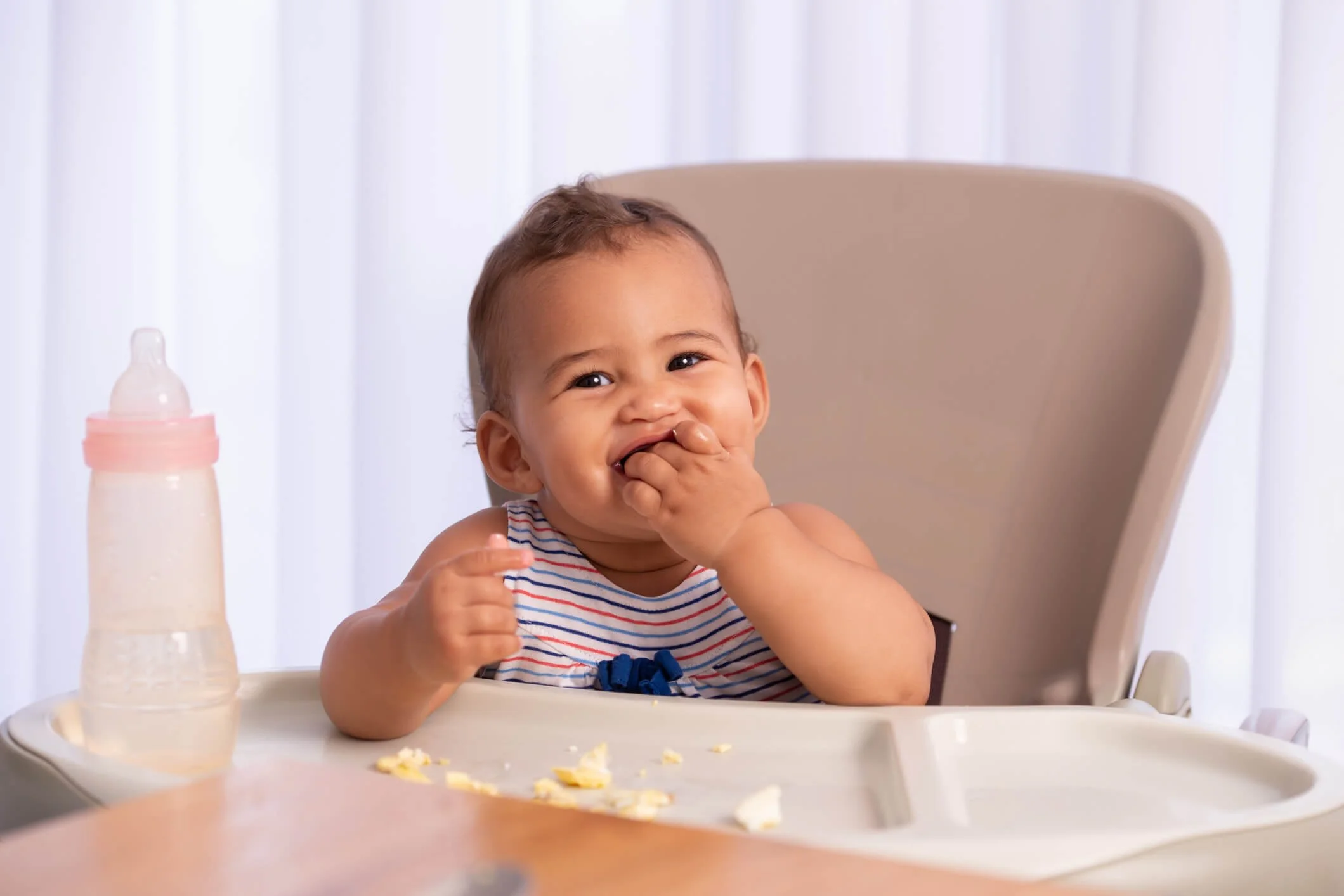 Age-Appropriate Foods: Expert Guidelines & Tips for Safe Introductions