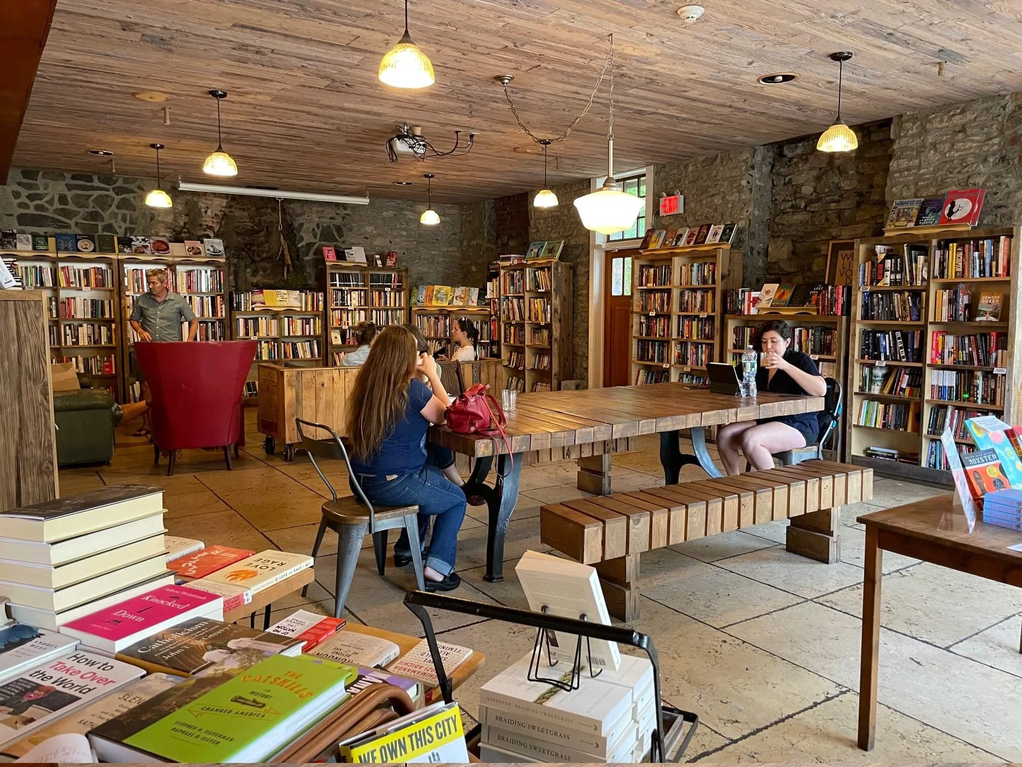 Bookish Bliss: Discovering Texas' Enchanting Bookstore Cafes