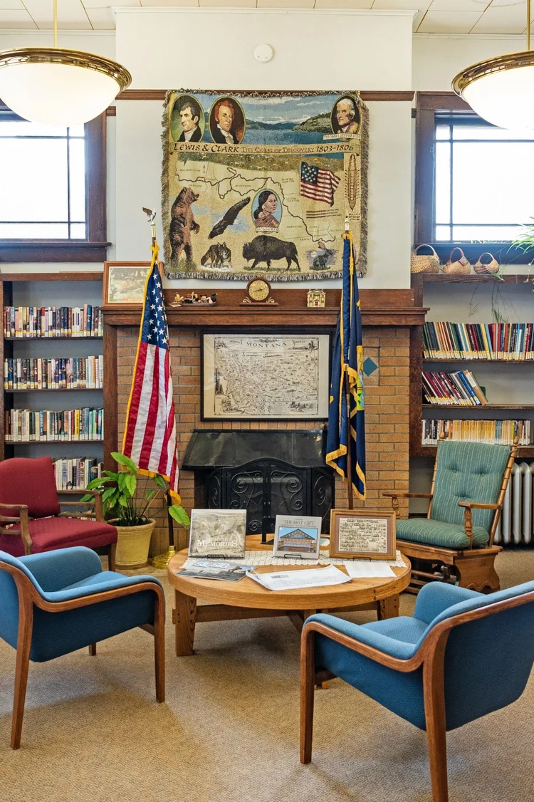 Chouteau County Library